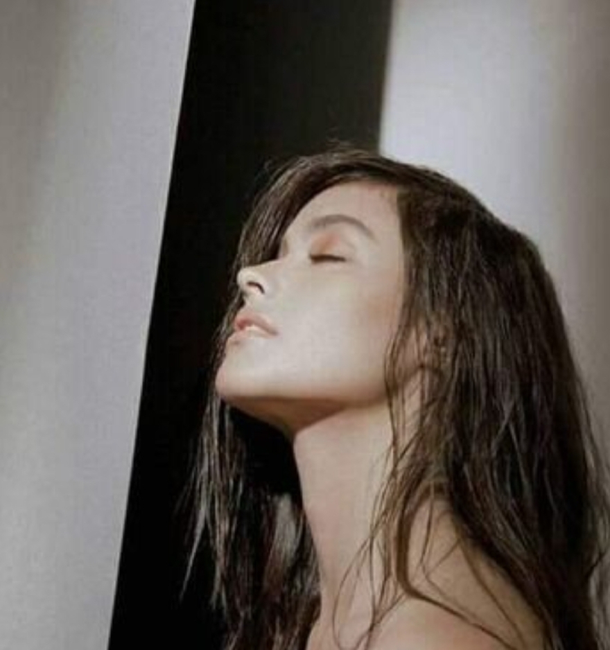 Asian features + forward grown maxilla = extremely good looking woman ...