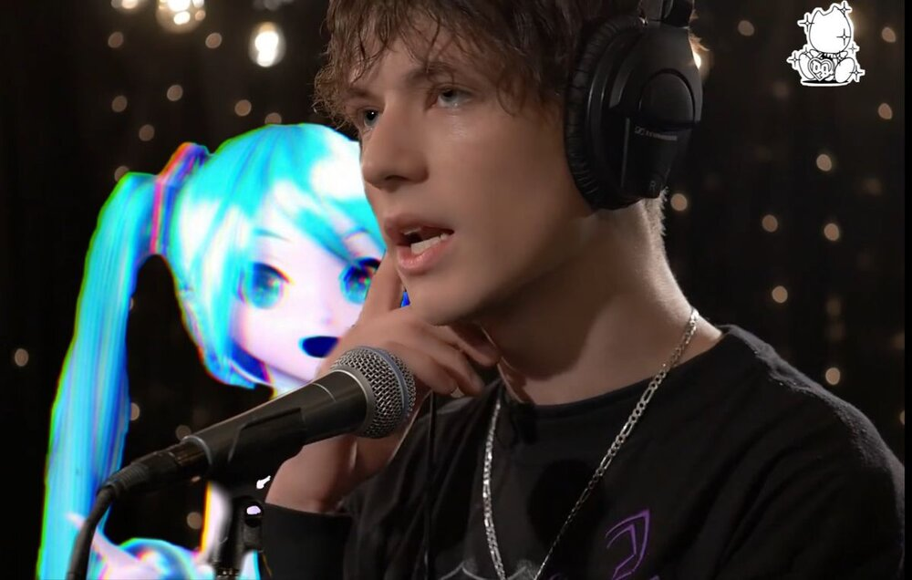 Rate rapper Bladee | Looksmax.org - Men's Self-Improvement & Aesthetics