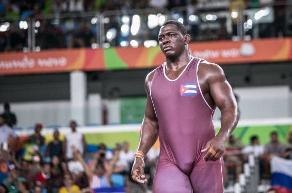 Louis Allen iii vs Mukasa Kakonge | Looksmax.org - Men's Self ...