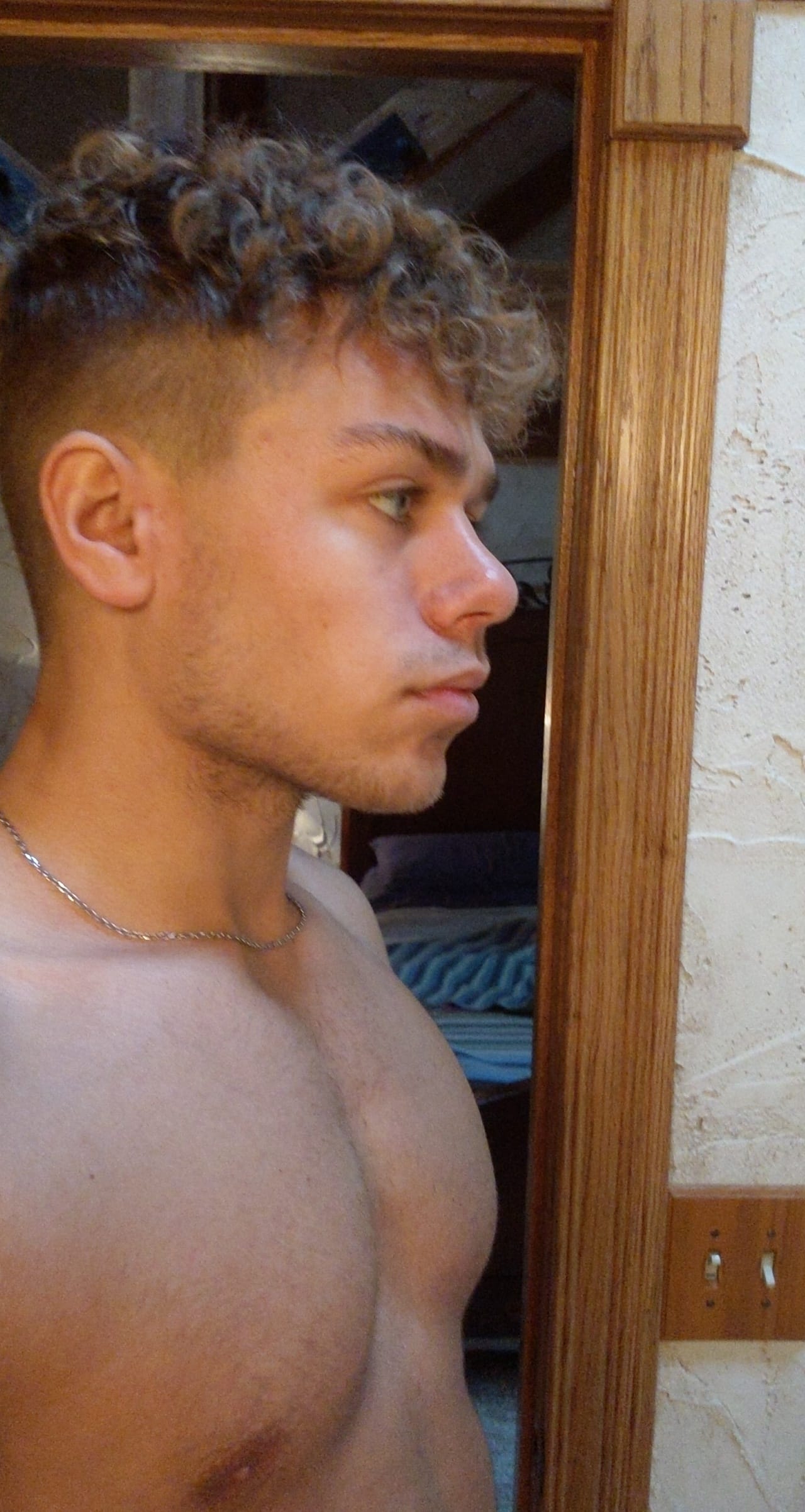 Imagine having this philtrum | Looksmax.org - Men's Self-Improvement ...