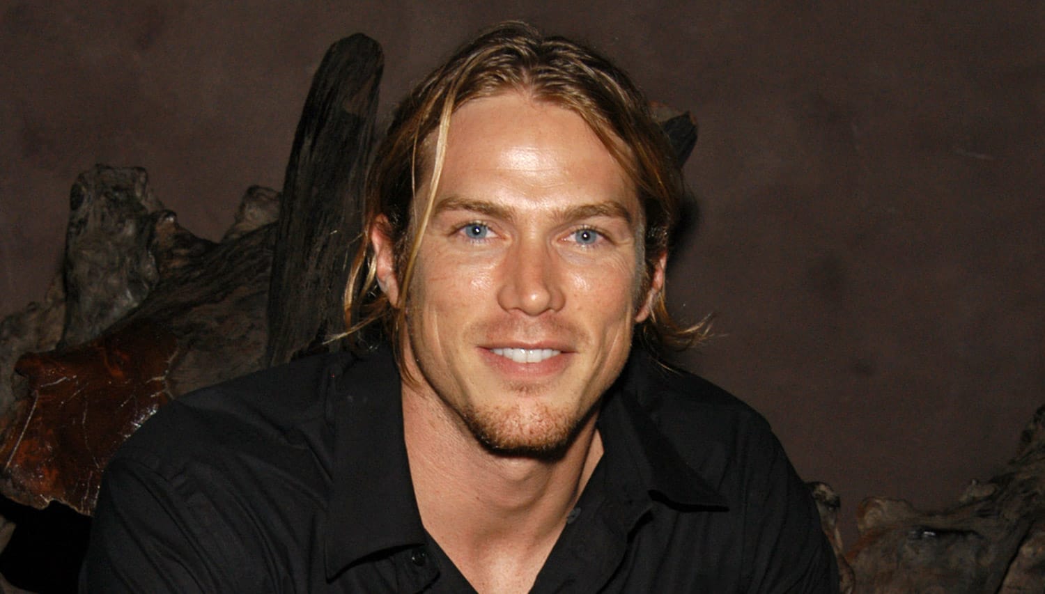 Brad Pitt vs Jason Lewis | Looksmax - Men's Self-Improvement & Aesthetics