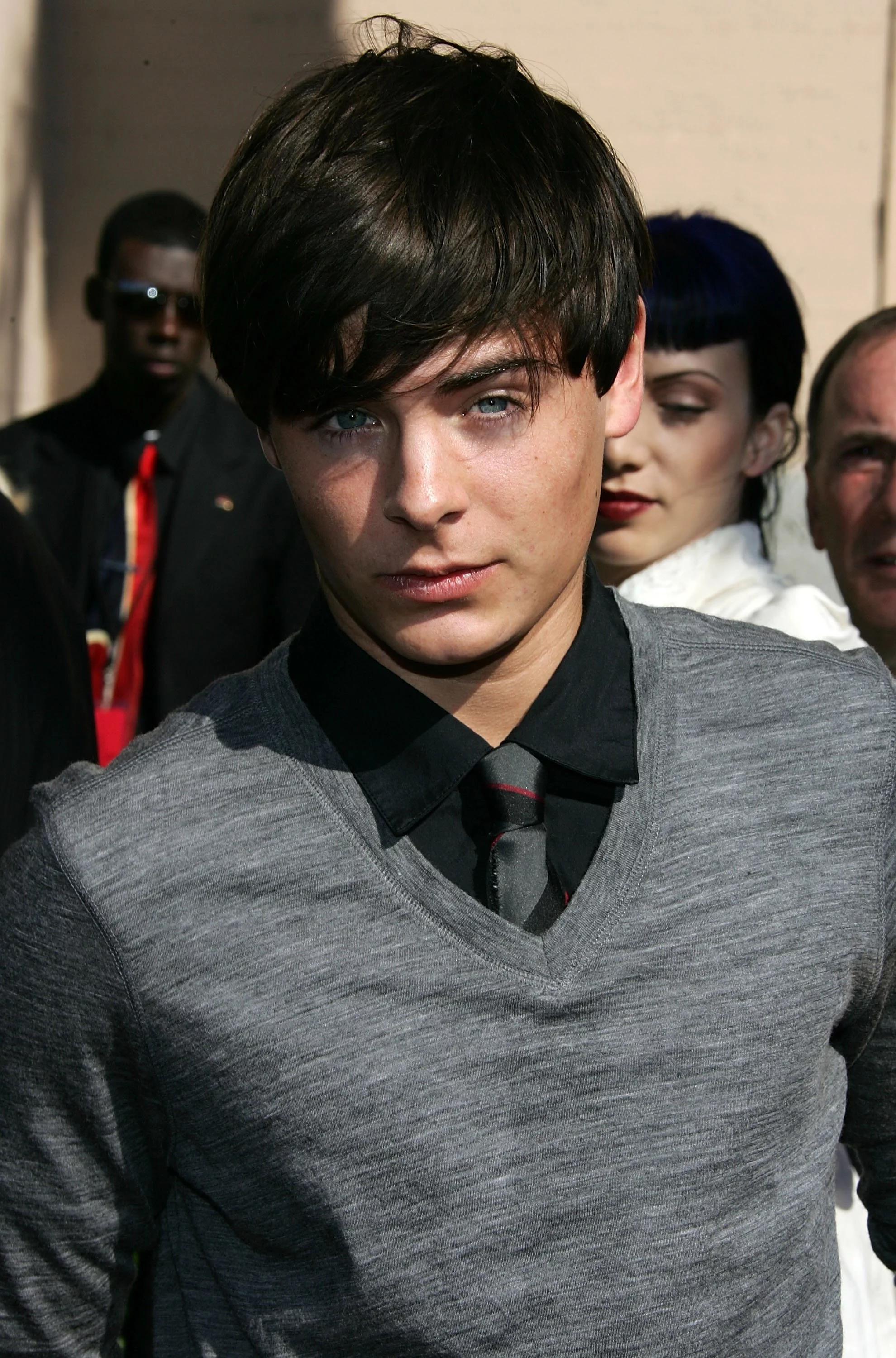 Colton Haynes vs Zac Efron | Looksmax.org - Men's Self-Improvement ...
