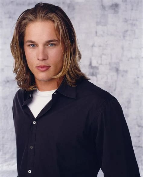 prime Travis Fimmel is underrated | Looksmax.org - Men's Self ...