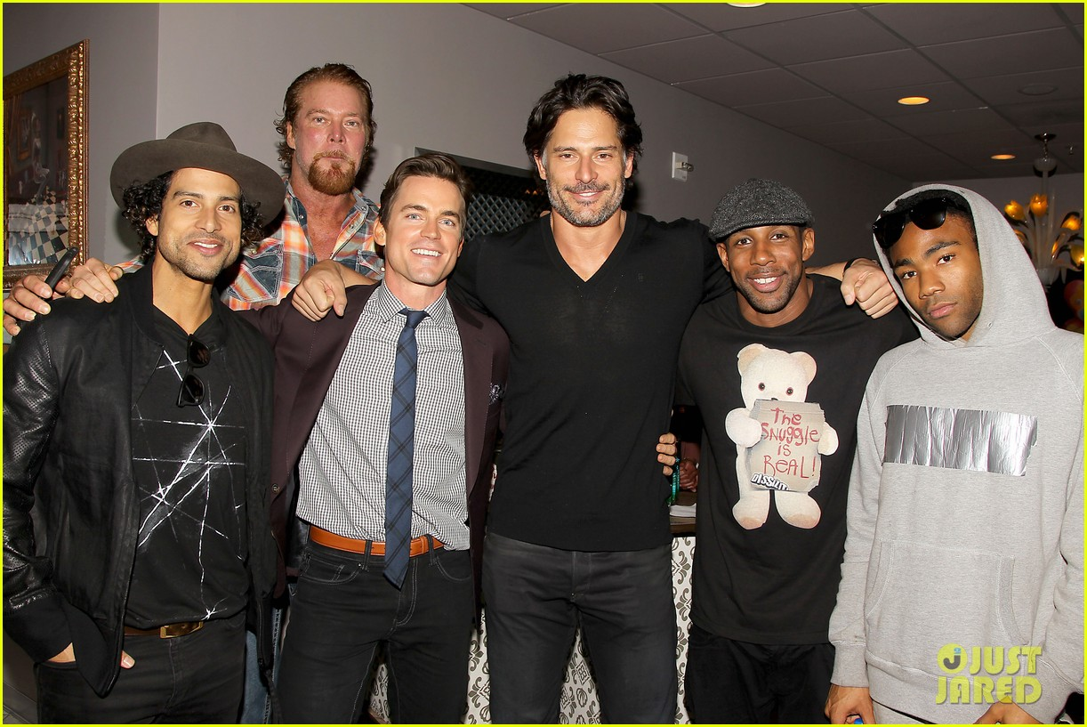 Tall chadlite next to average height chad | Looksmax.org - Men's Self ...
