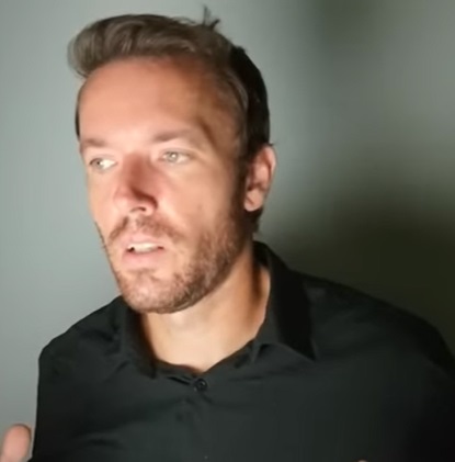 sv3rige LM'd so hard with hair transplant, a tan and slight bulk ...