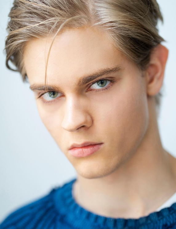 rate this polish model with the most insane PFL you have ever seen ...