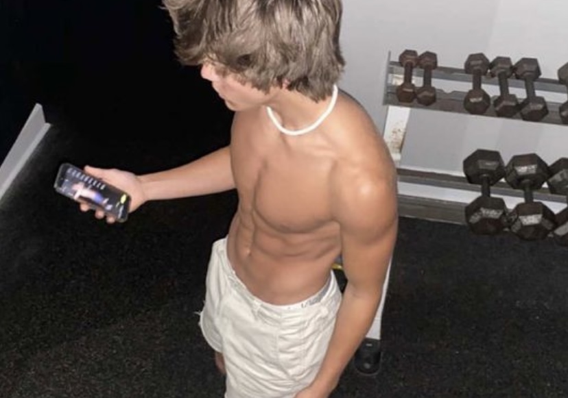 Which of these popular chadlite looksmaxxers mog (Syrian Psycho ...