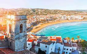 Average SPANISH city vs Average AMERICAN city | Looksmax.org - Men's ...