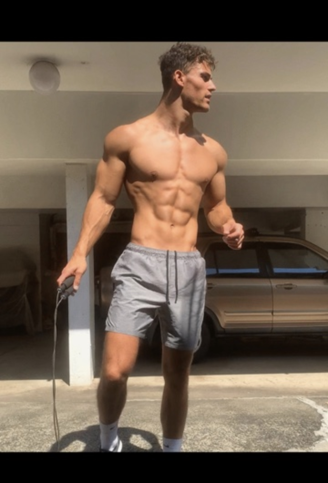 Frame over height? | Looksmax.org - Men's Self-Improvement & Aesthetics