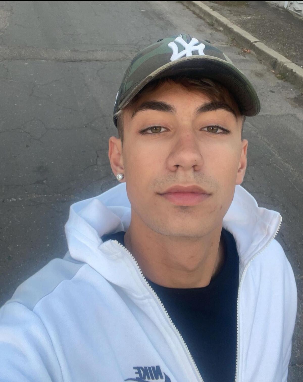 rate this romanian rapper | Looksmax.org - Men's Self-Improvement ...