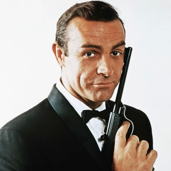Mog battle: James Bond actors | Looksmax.org - Men's Self-Improvement ...