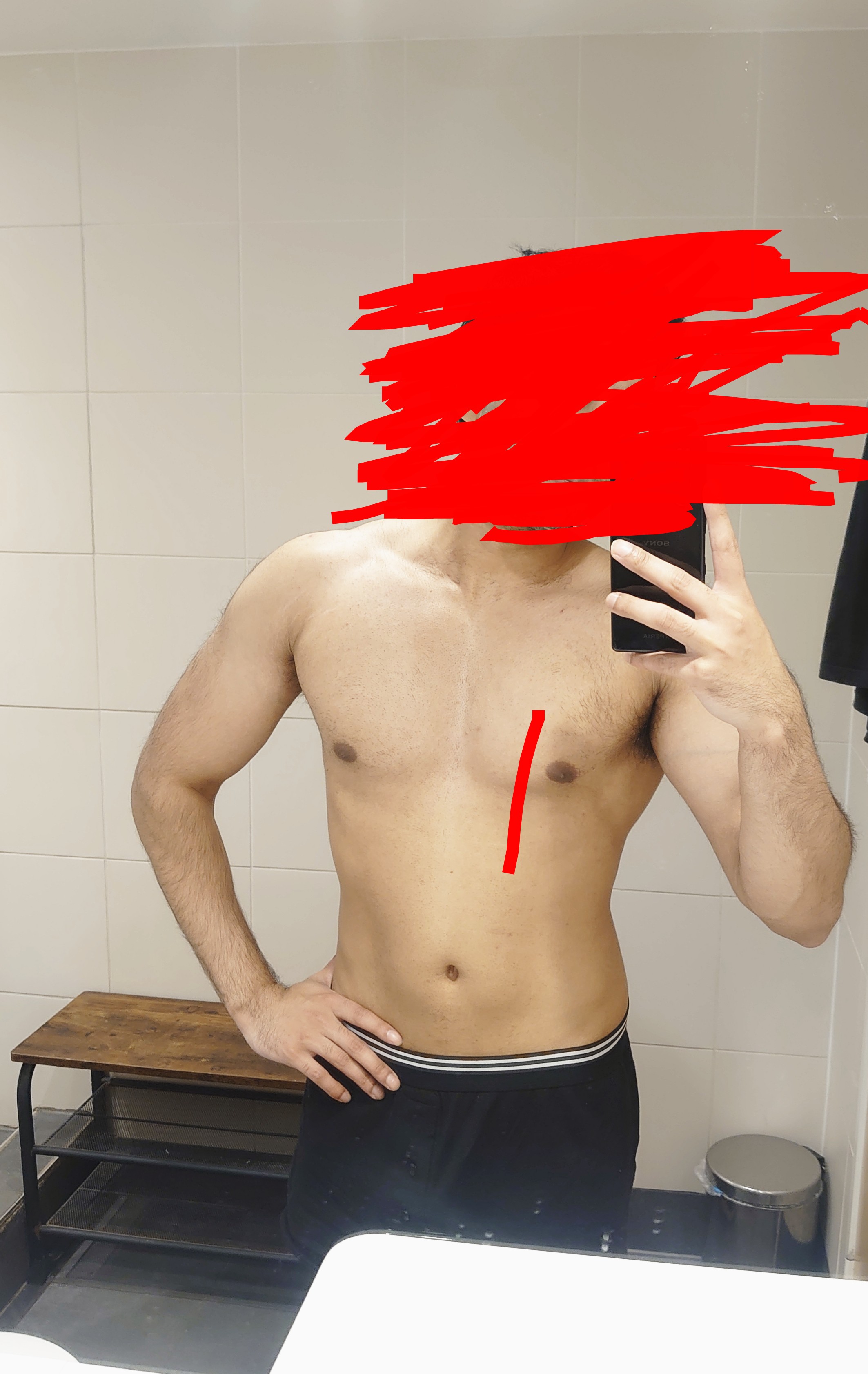 I've been starvemaxxxing for 6 months lost 10kg and still no six pack ...