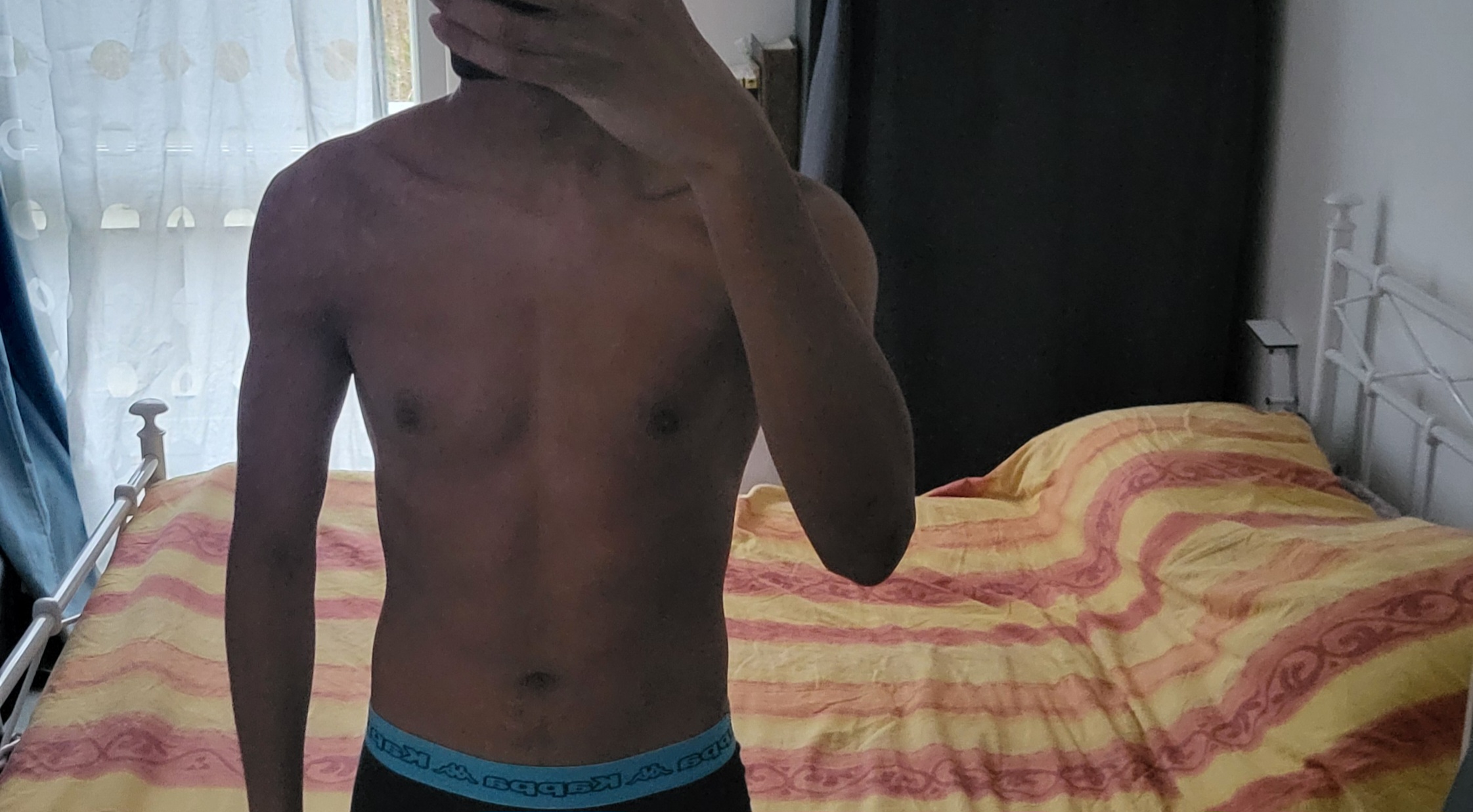 Do i have narrow shoulders ? (Short clavicle width) | Looksmax.org ...